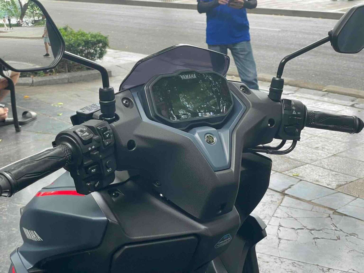 Yamaha NVX V3 2025 - Xe Máy Nam Tiến