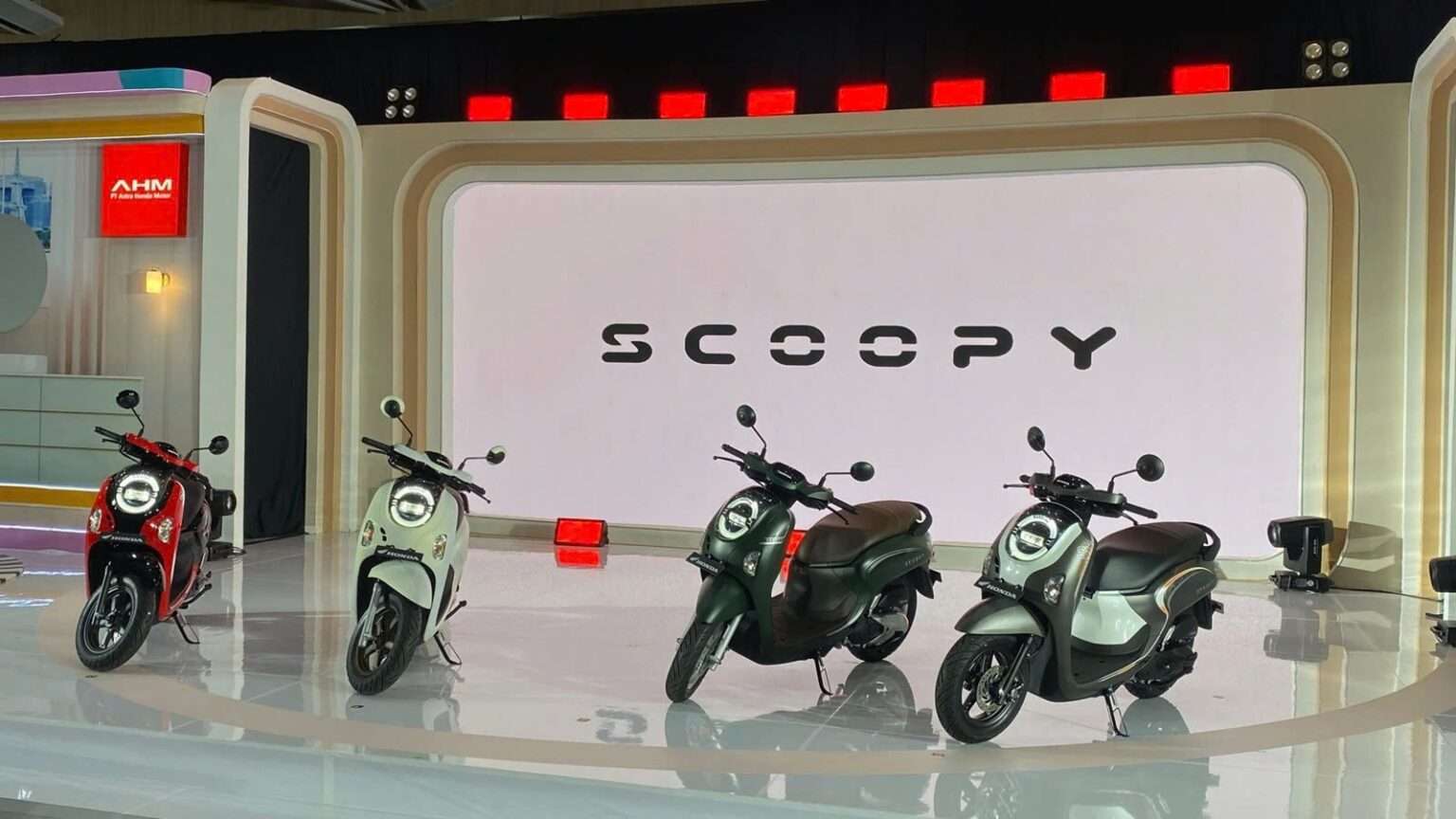 Giá Xe Scoopy 2025 - Cập Nhật Mới Nhất - Xe Máy Nam Tiến